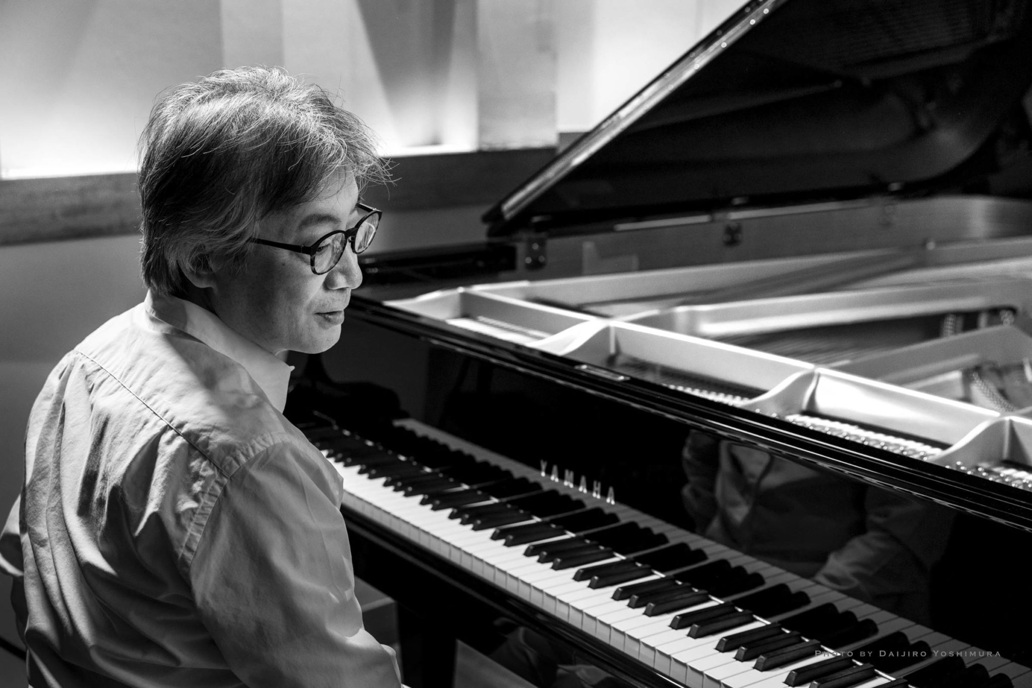 About – Toshifumi Hinata